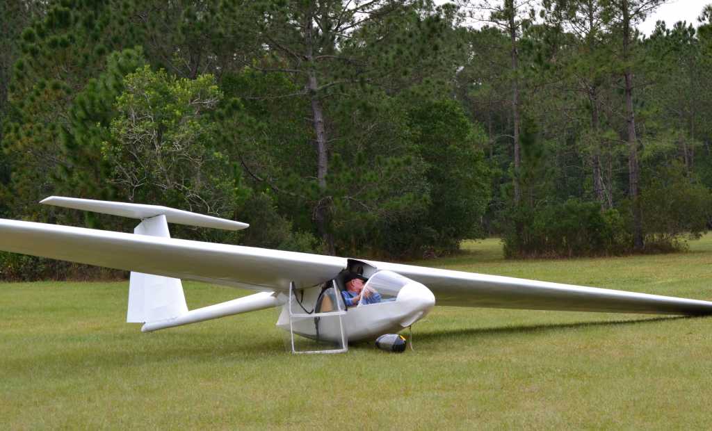 Mick Roberts T-Tail - Jim Maupin's Gliders